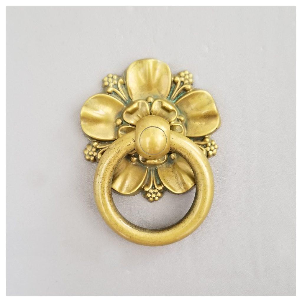 regency disc handles, brass handles, disc handles