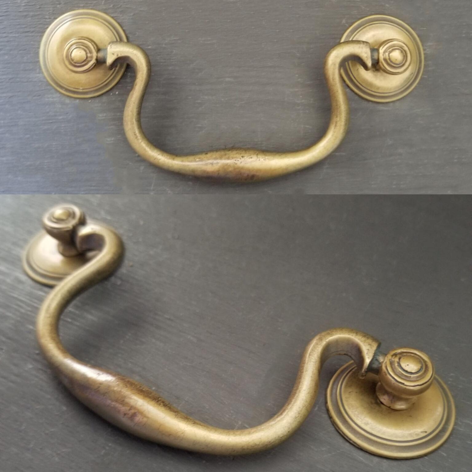 Plain swan neck loop handle, plain bail handles