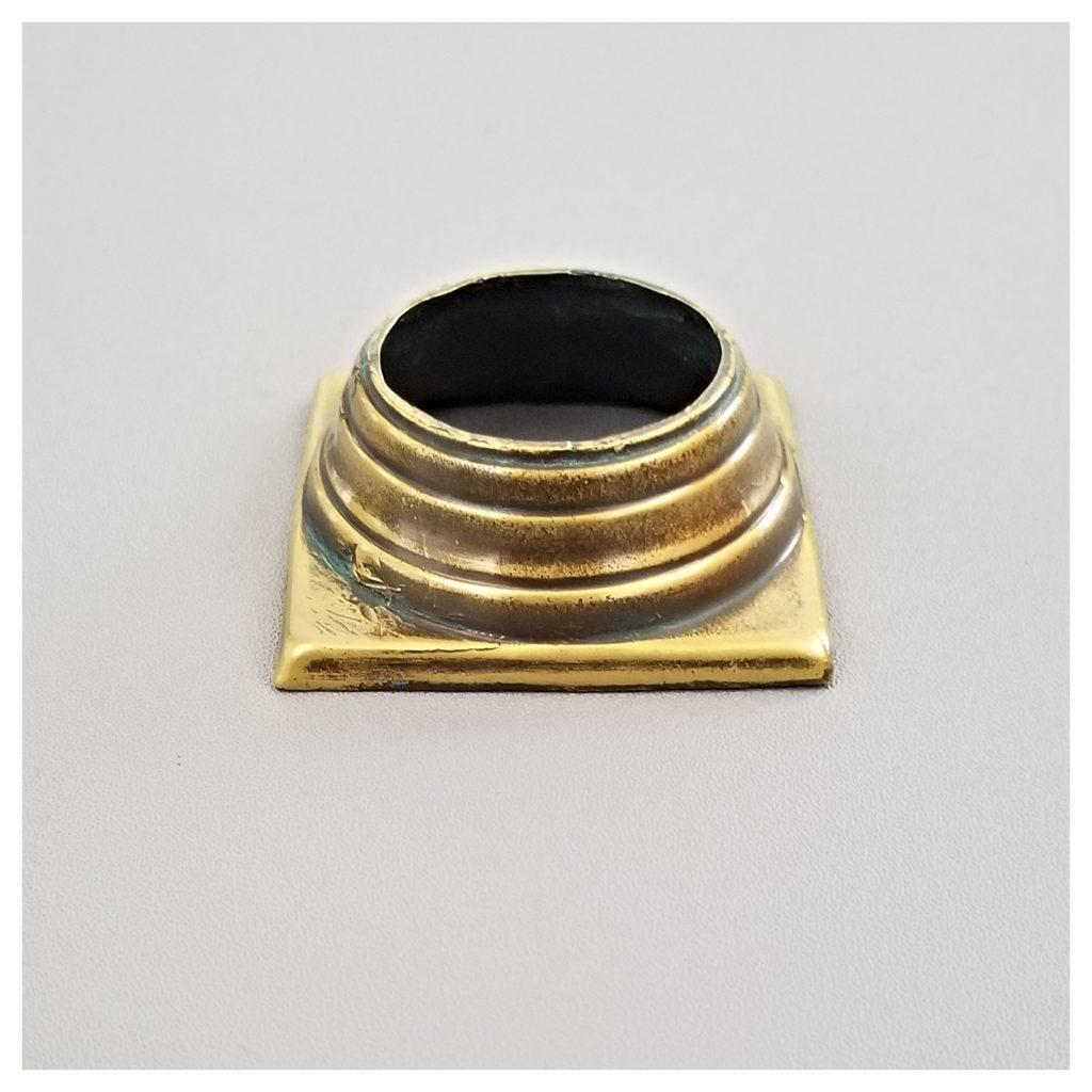 Clock parts, clock feet, hinges, latches and finials